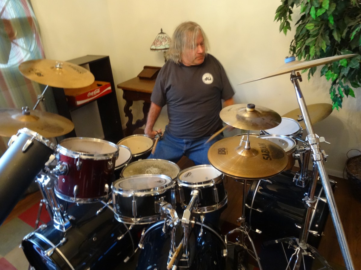 CALIFORNIA ROCK NEWSDEAN ZIMMER Drumming Footage: Jamming On The Drums ...