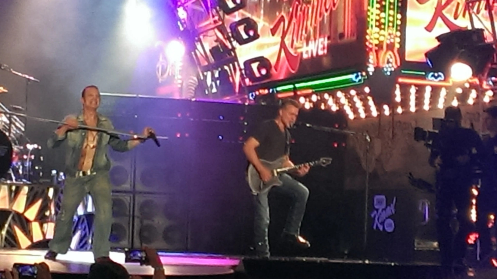 CALIFORNIA ROCK NEWSThree of the Biggest California Rock Bands of All Time